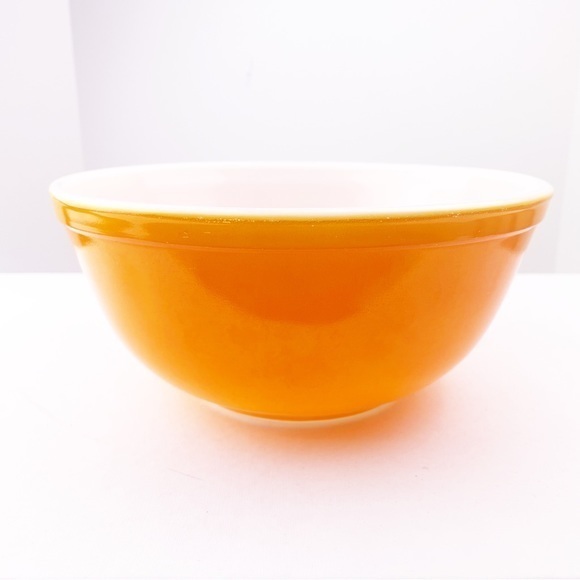 Pyrex | Kitchen | Vintage Pyrex 43 Orange Round Nesting Mixing Bowl 25 ...